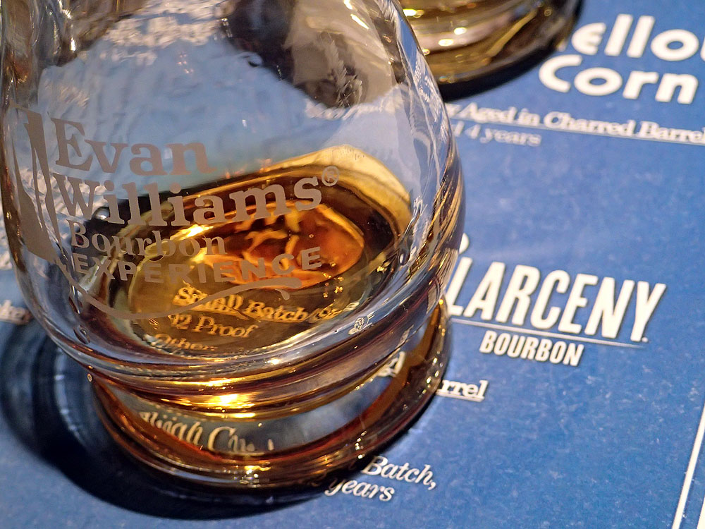 Cocktail shakin', whiskey sippin': Academy of Spirits and Fine Service ...